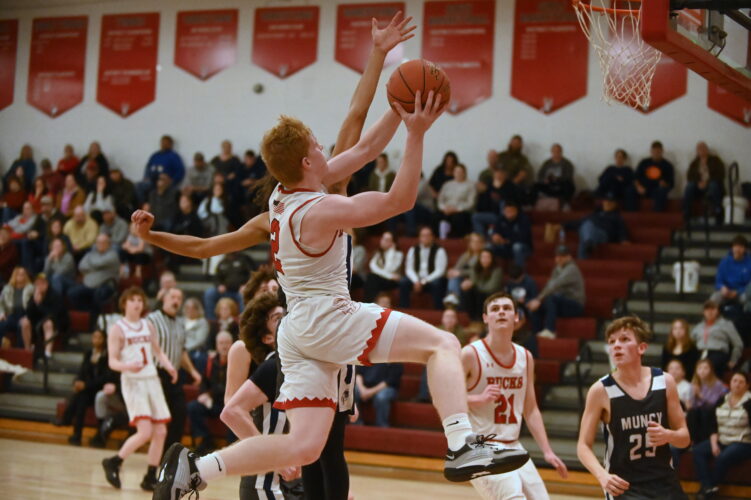 Bucktail boys shutdown by Muncy | News, Sports, Jobs - The Express